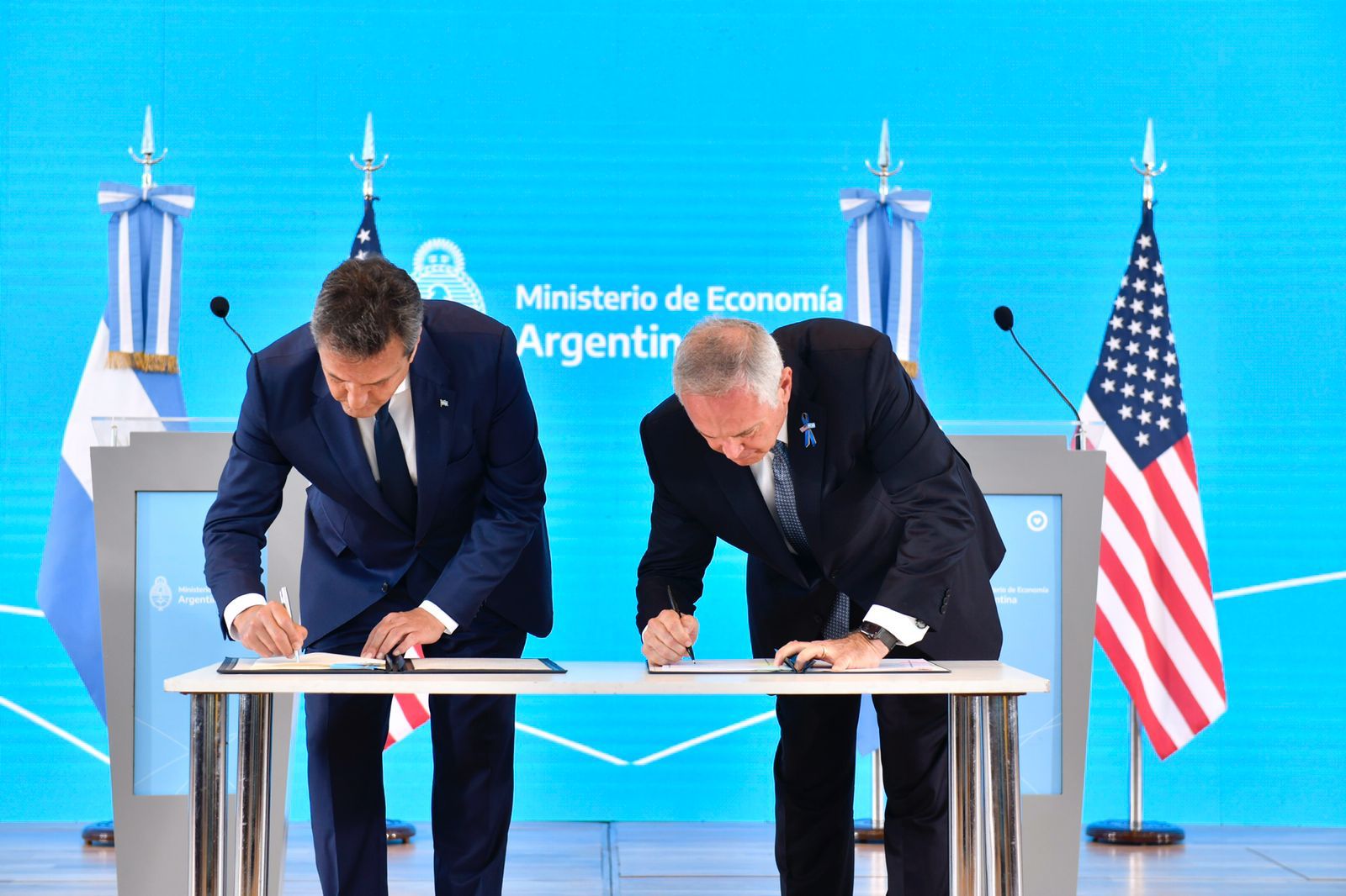 Acuerdo de intercambio de información: opinaron AmCham, el G6 y la UIA ...