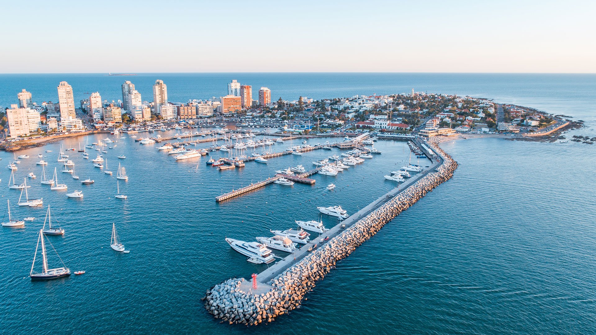 Empuje inmobiliario en Punta del Este: creció 50% el área habilitada ...