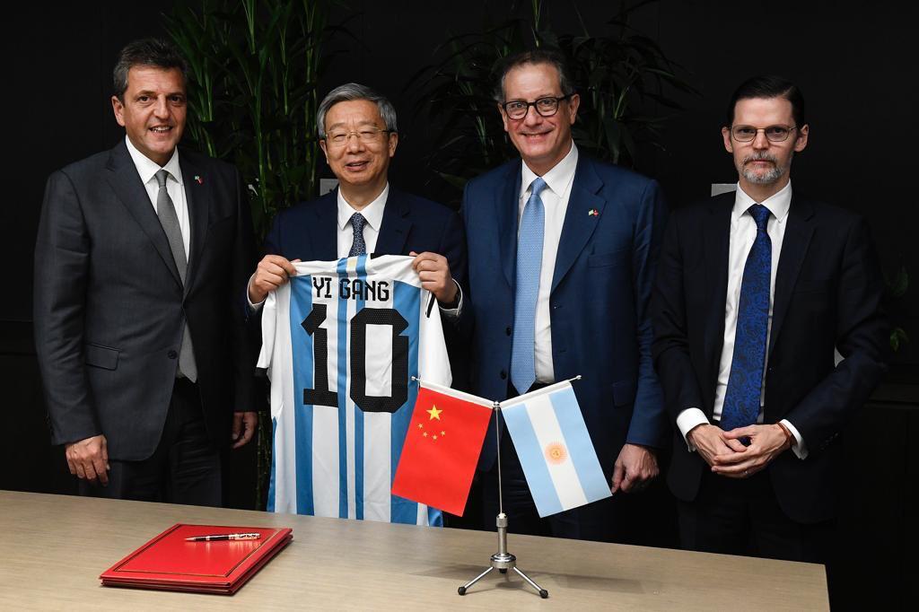 argentina-renov-el-swap-de-monedas-con-china-por-us-19-000-millones
