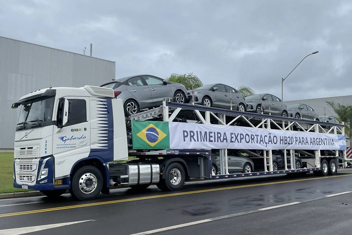 ¿Cómo es el auto compacto hecho en Brasil que está llegando a la ...